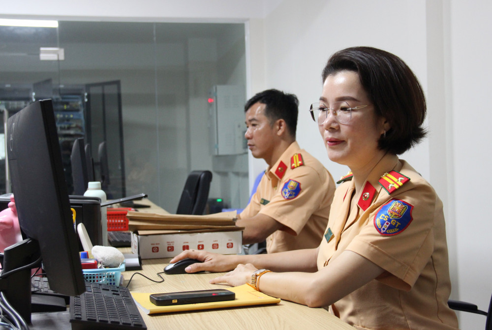 Đồng bộ nhiều giải pháp bảo đảm trật tự, an toàn giao thông - Báo Long An Online